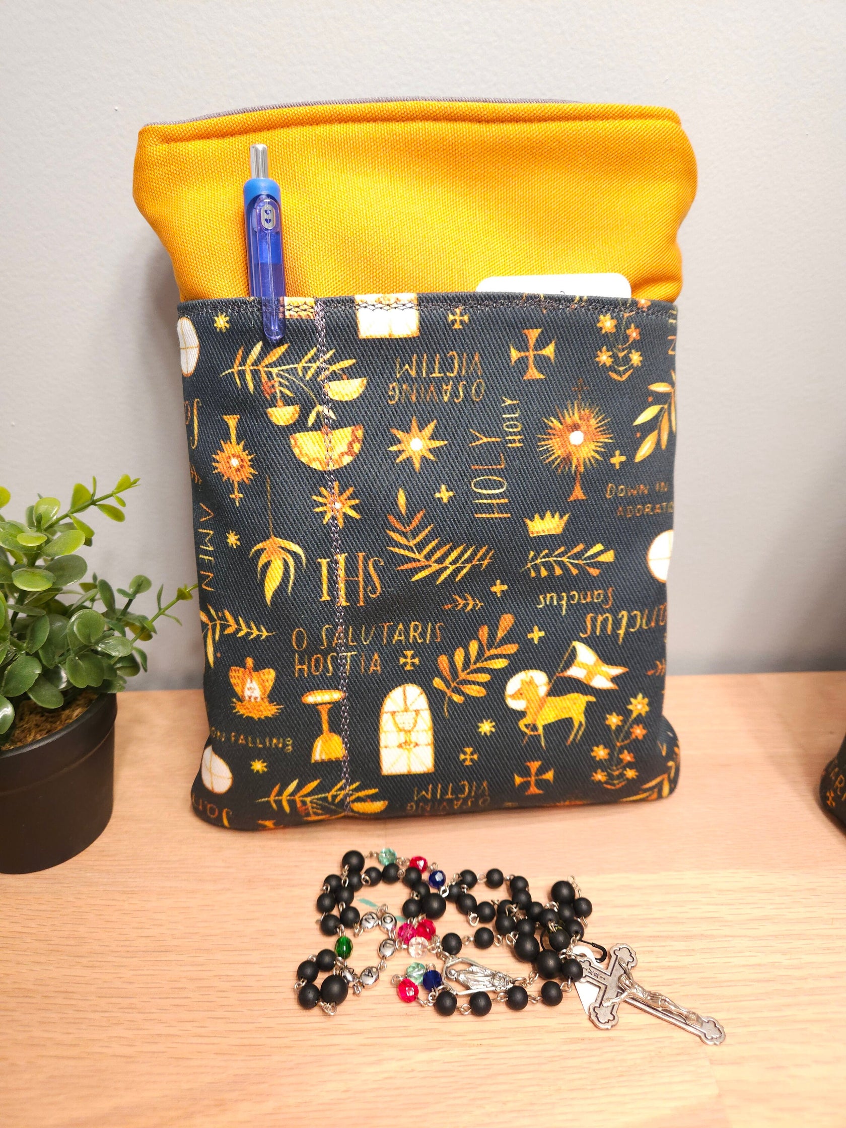 Book Sleeve Eucharistic Adoration Latin Catholic Fabric for Bible Pray ...